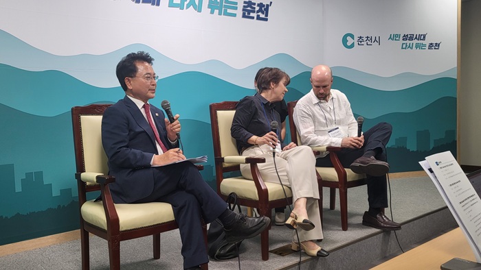 ‘Great Books’로 배우는 사고와 소통…춘천, 글로벌 인재 기른다