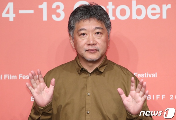 '상자 속의 양', 고레에다 히로카즈의 휴머니즘에 기술을 더하면 [MTN 현장+]
